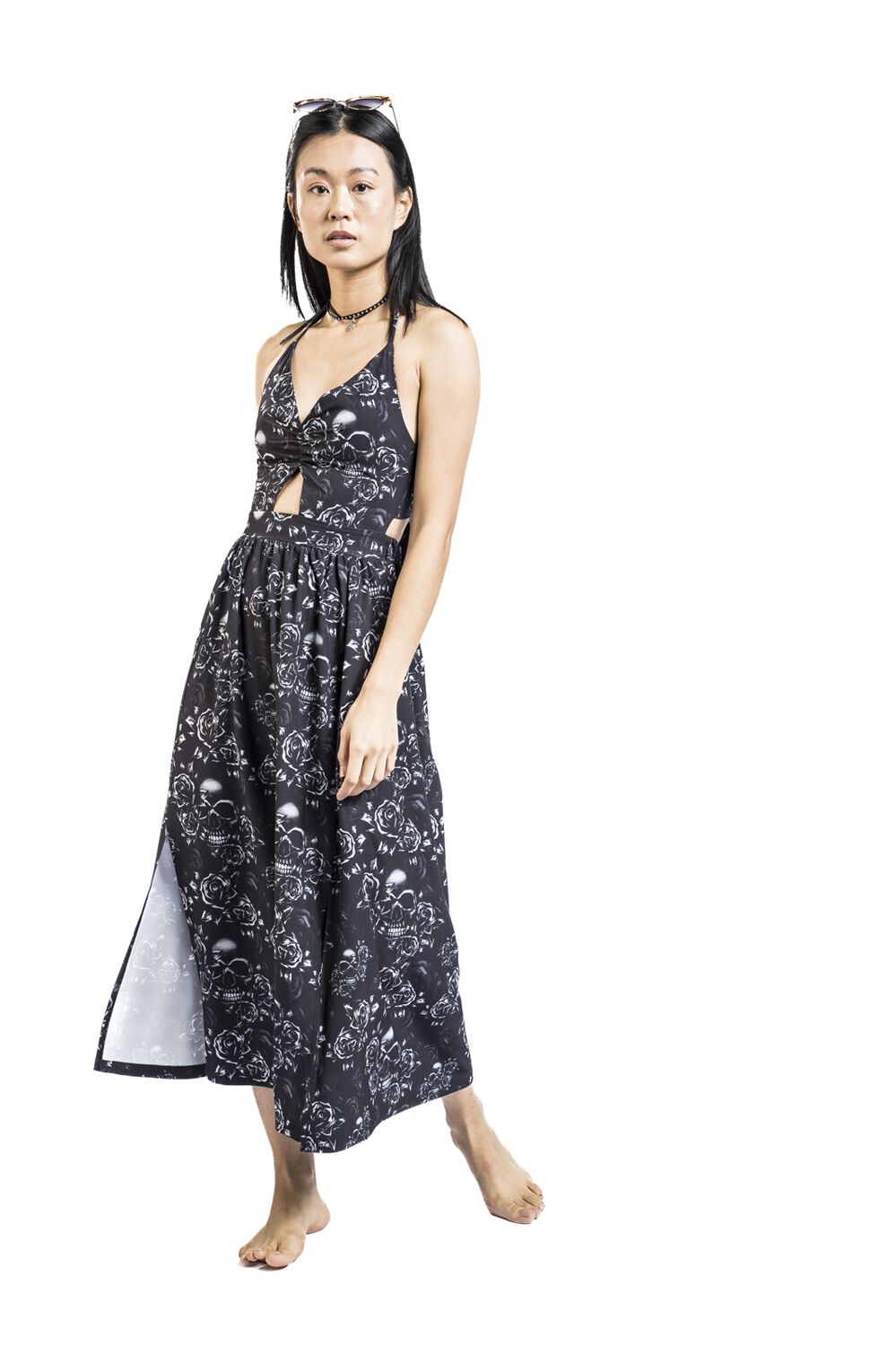 Double Slit Dress with Roses and Skulls | Black Premium by EMP Vestido ...